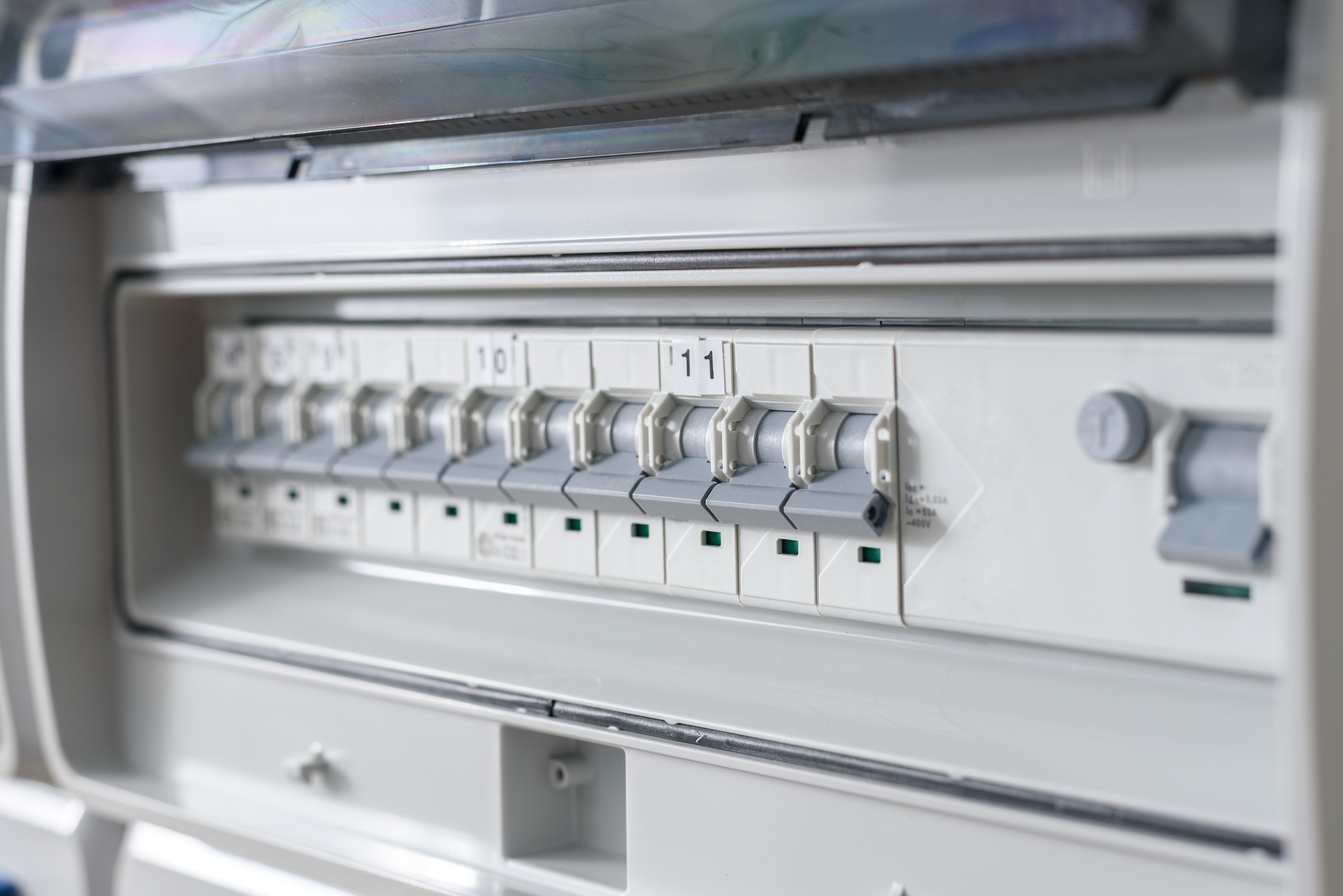 Comment éviter le délester delta dore gp 500 voyant rouge à l'avenir